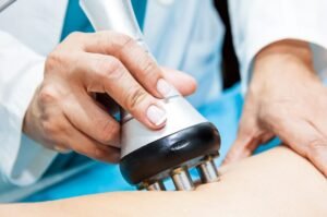 Cellulite sur les bras : comment y remédier ? Guide complet